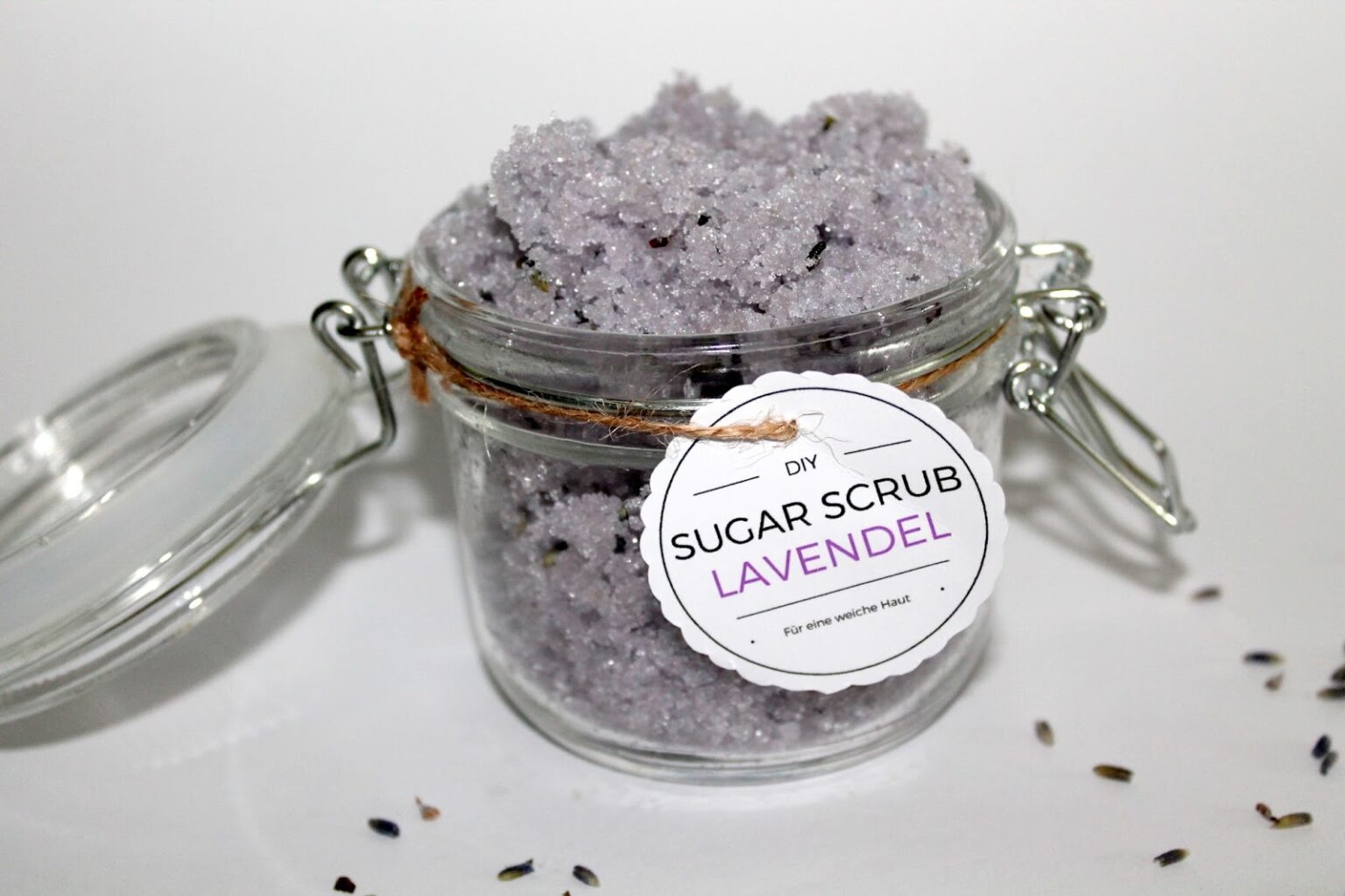 DIY Sugar Scrub / Zuckerpeeling Lavendel ganz einfach selber machen